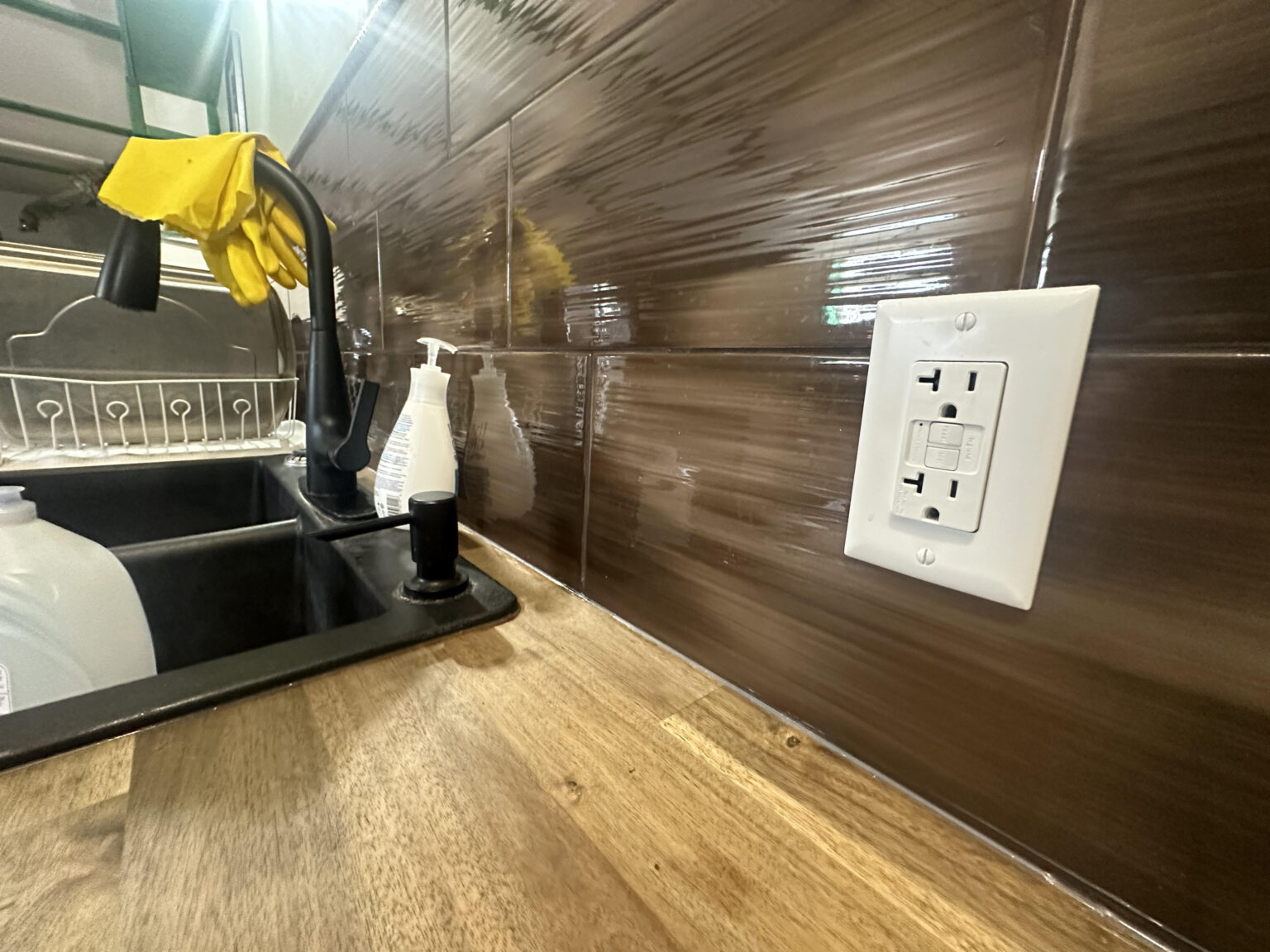 The Importance of GFCI Outlets in Wet Locations - OWL Electric